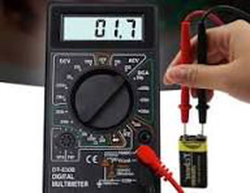 Avometer Digital (Auto)