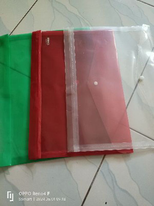 Map Plastik / Map Knop