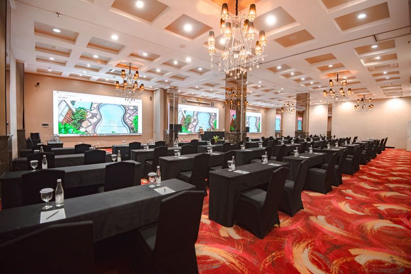 Meeting Package - Halfday