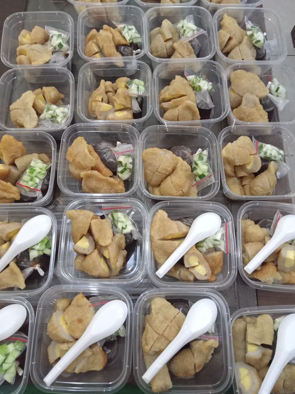 Snack Pempek + minum