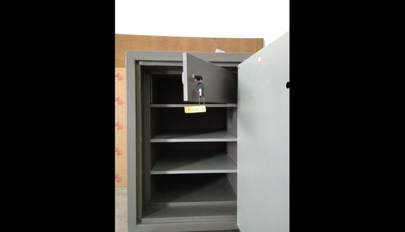 BRANKAS DRAGON LN III (T85XL60XD60CM,324KG)