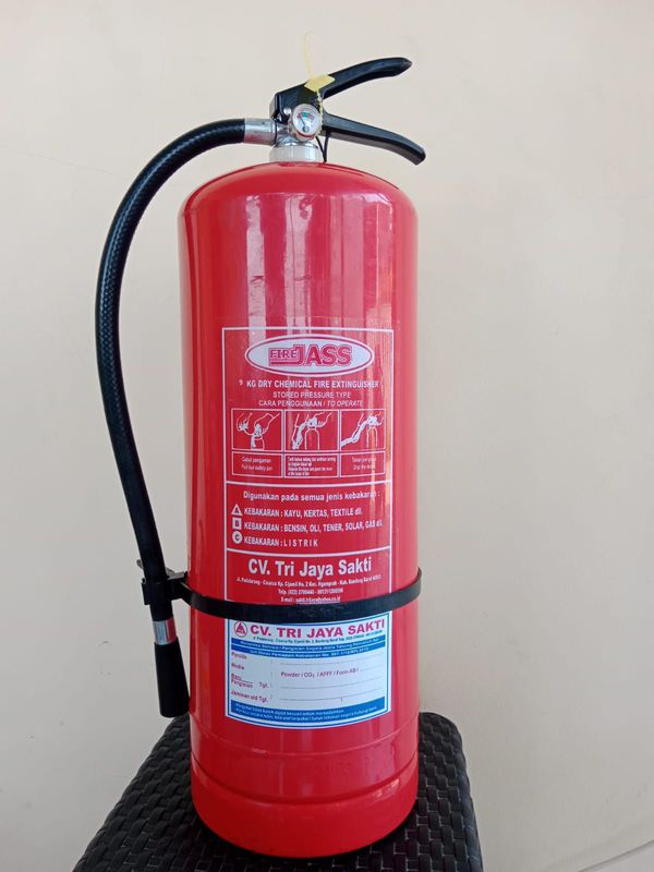 Isi Ulang APAR Jenis Powder isi 9 Kg