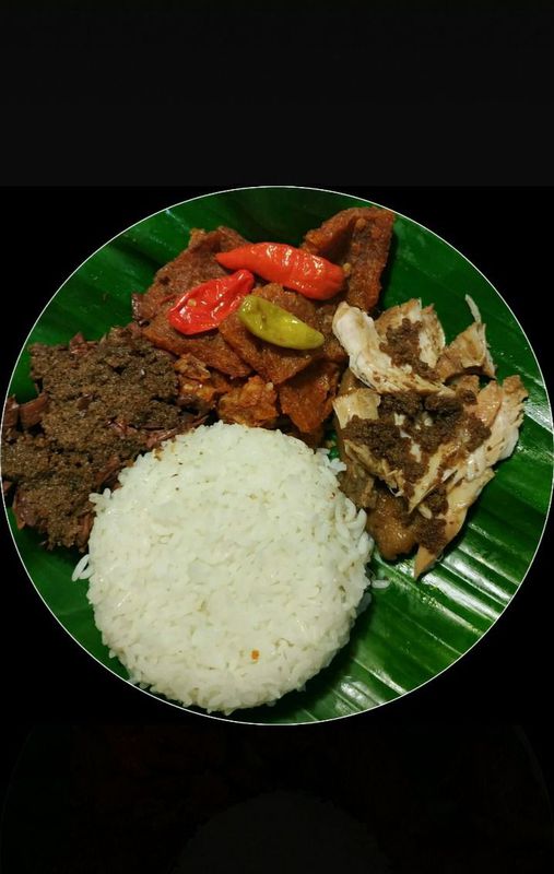 Nasi Gudeg Ayam Suwir