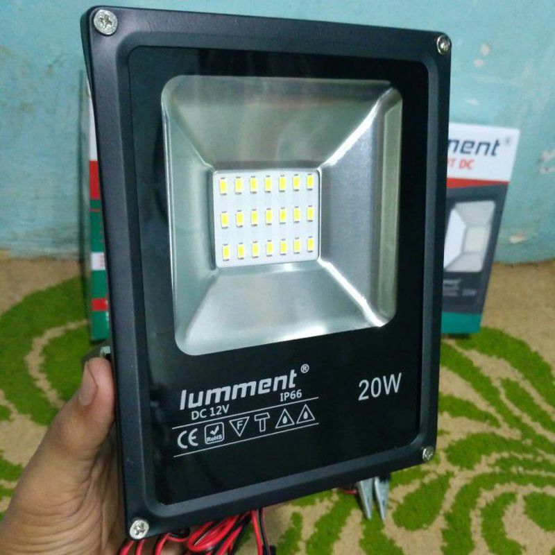 lampu LED 20 watt PJU (1500-1800 lumens)