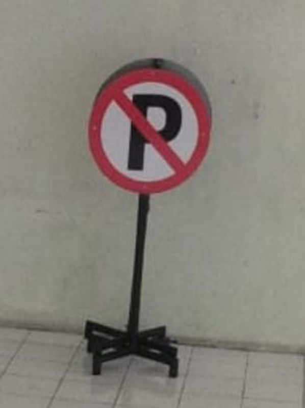 Papan Rambu lalu Lintas