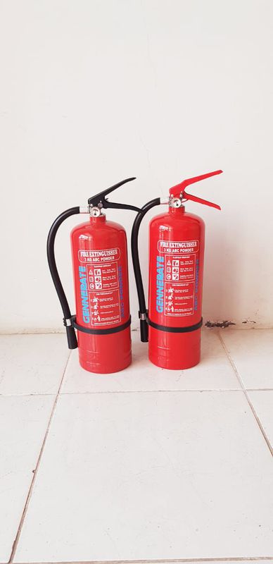 Pengisian Ulang (Refilling) Tabung Apar Media Powder Kap. 3,0 Kg