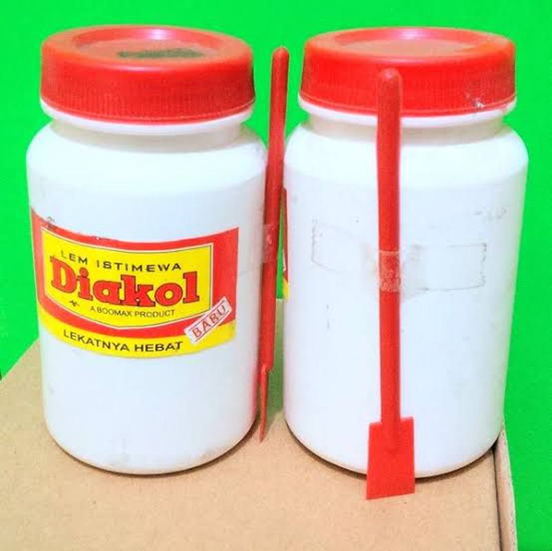 Lem Diakol Ukuran Besar / Jumbo