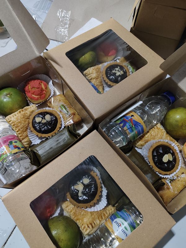 paket snack Istimewa