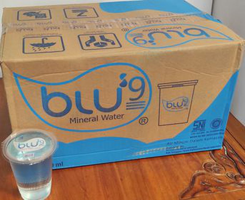 Mineral Water Gelas Blu9