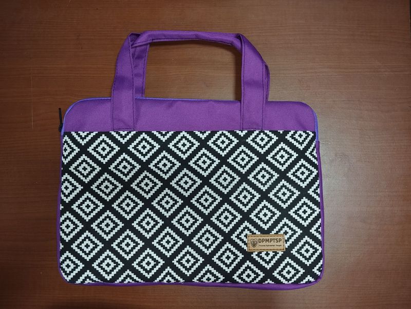 Tas Laptop