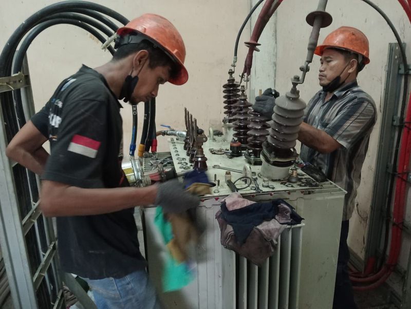 service travo cubical dan cleaning