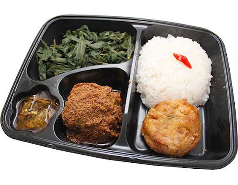 PAKET NASI BOX DAGING SAPI