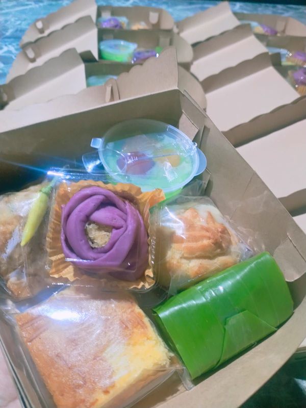 Paket Jajanan 23 ribu