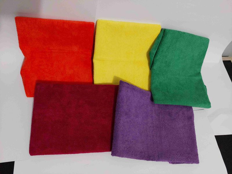 Lap Mikrofiber - Merah