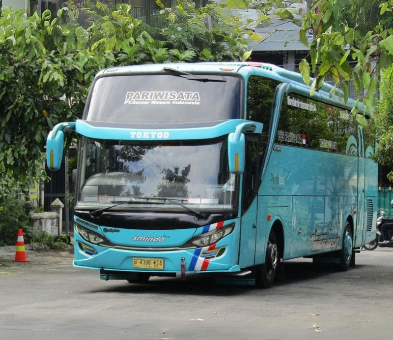 Sewa Bus Pariwisata Tujuan Ciwidey - 2 Hari (PP)