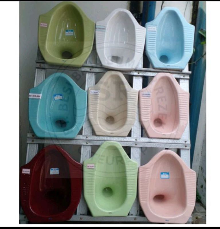 KLOSET JONGKOK TRILIUN