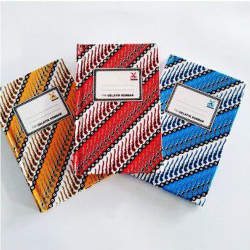 BUKU TULIS BATIK STANDAR ( 3 pcs/pak)