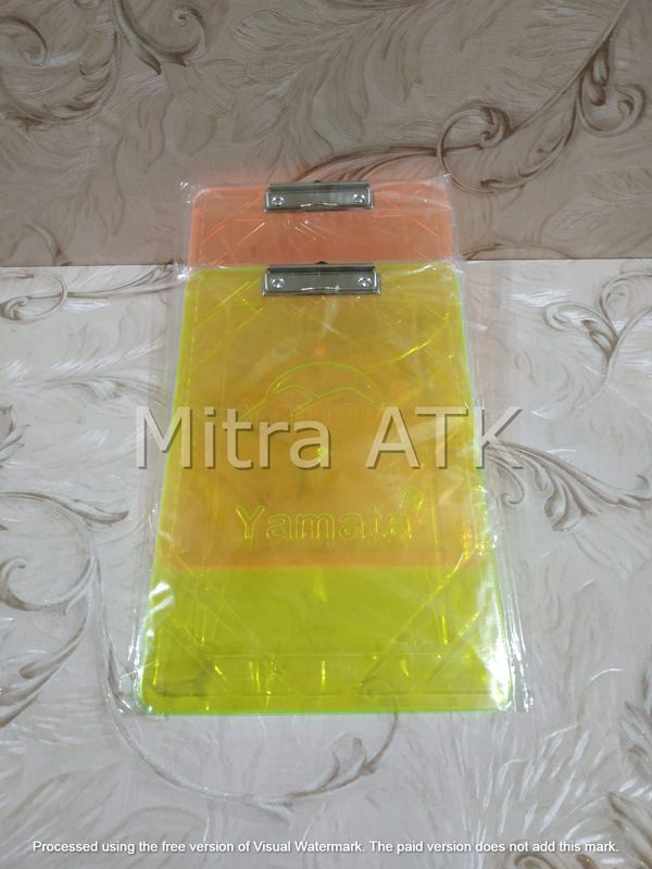 Clip Board ( Papan alas tulis ), bahan fiber, Merk Yamata