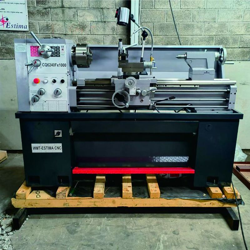 CNC WMT-ESTIMA Lathe Machine / Mesin Bubut CQ6240F-K