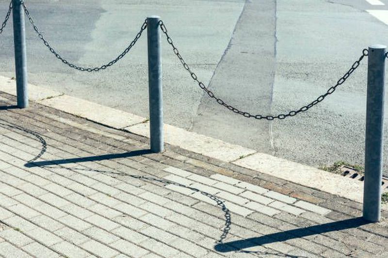 Pagar Rantai Besi Panjang 30 Meter