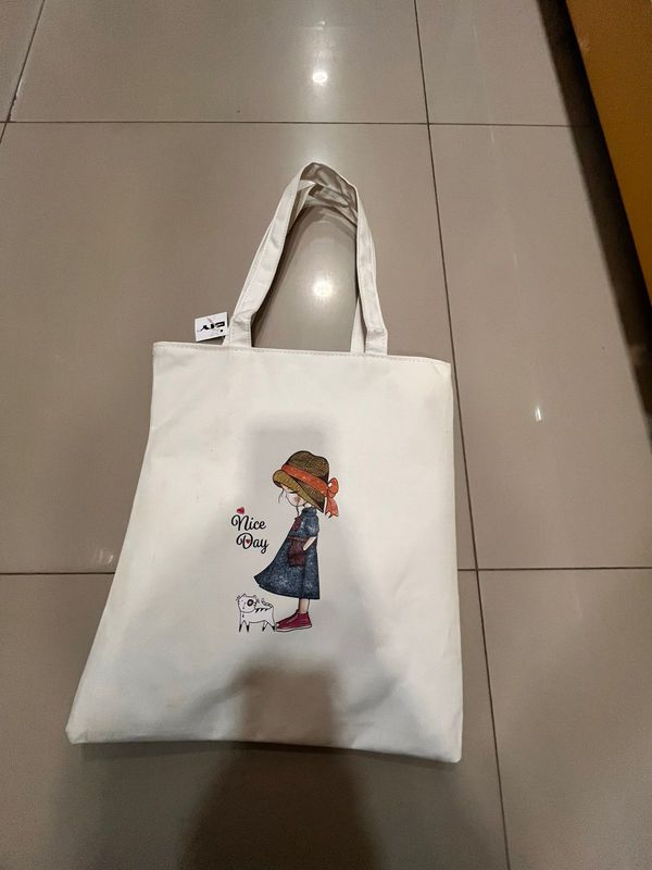 Satu Paket Botol Minum dan Tote Bag Costum