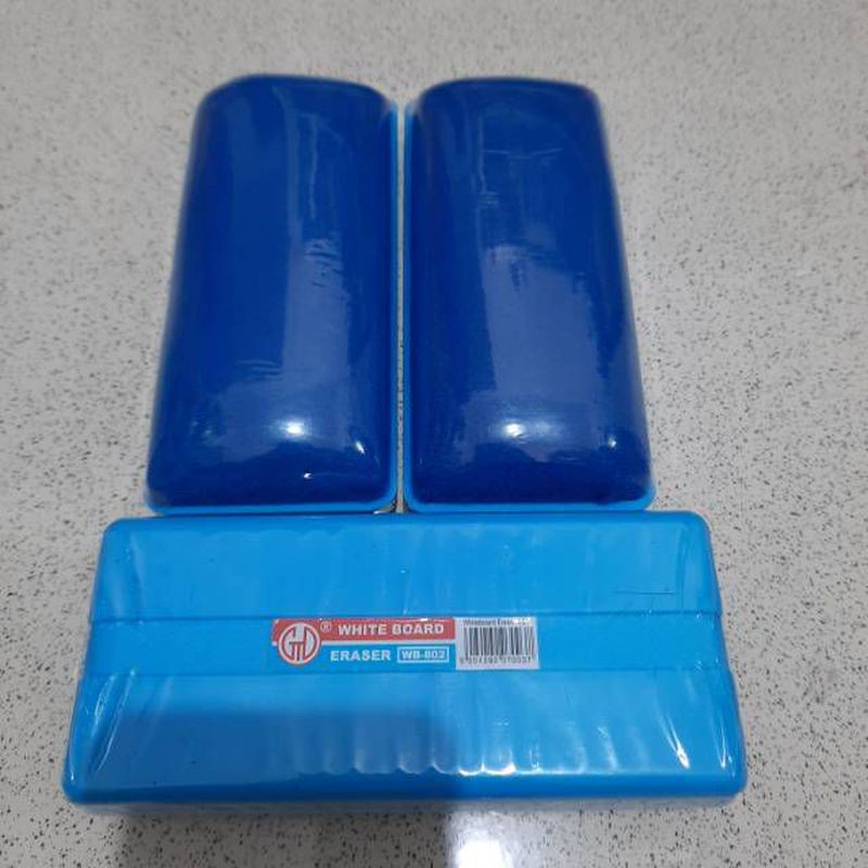 Penghapus Whiteboard Merk Gunindo warna biru