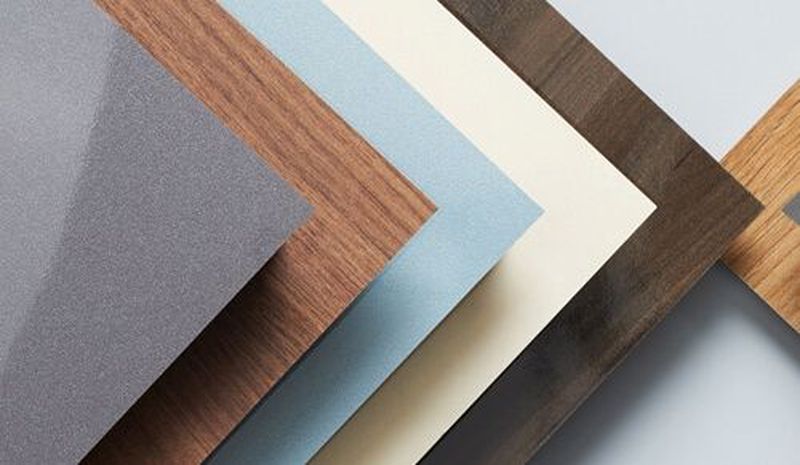 Pelapis Multiplek (HPL)