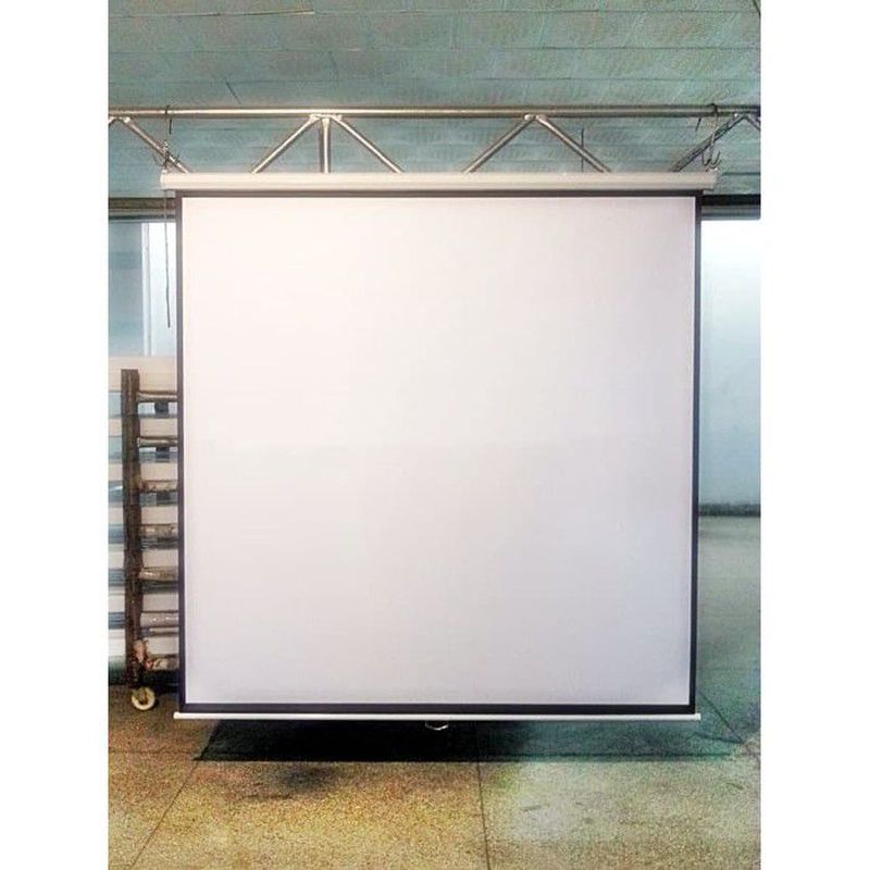 Screen proyektor 70 inch