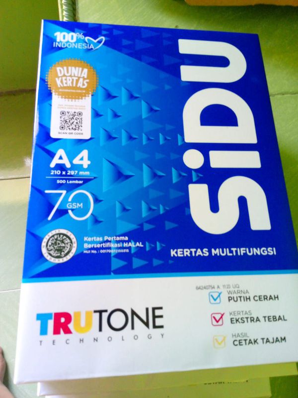 KERTAS A4 70GSM DENGAN ISI 500 LEMBAR PER RIM