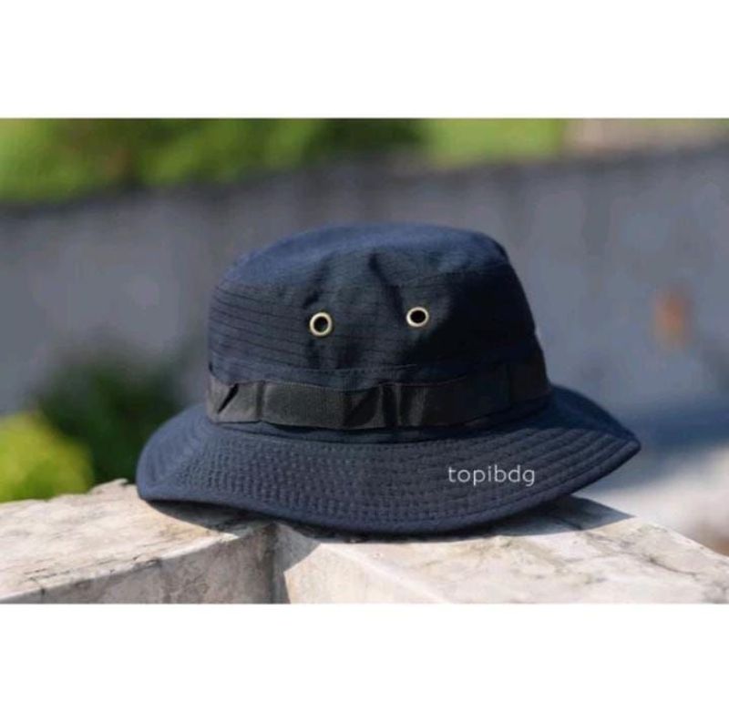 TOPI RIMBA