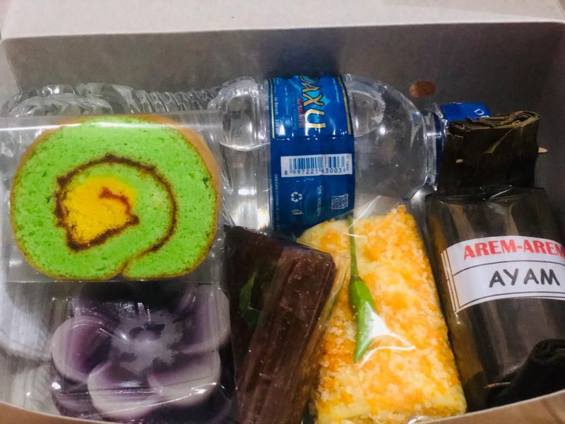 Paket Snack Box 2