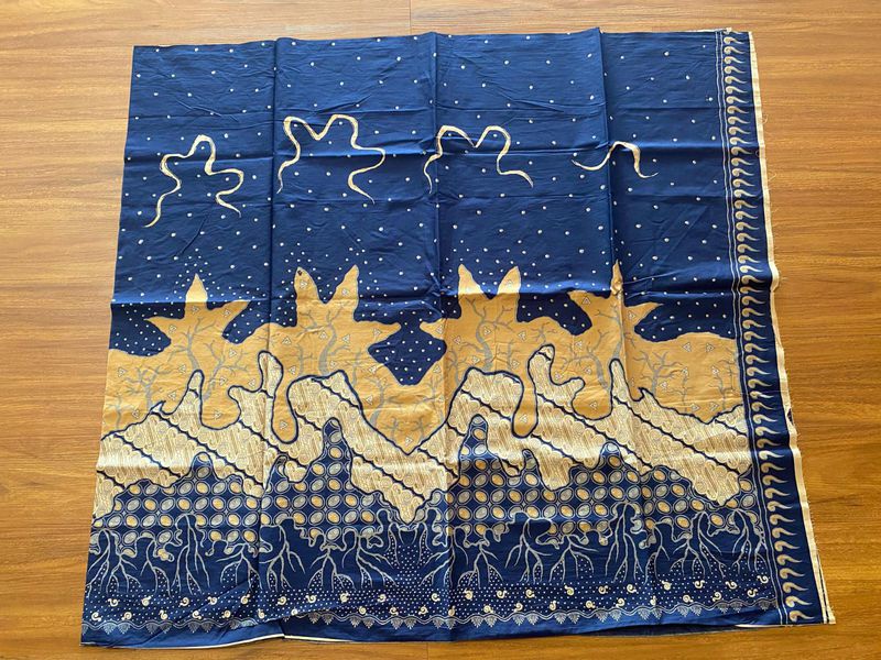 Kain batik - Kuning Tua