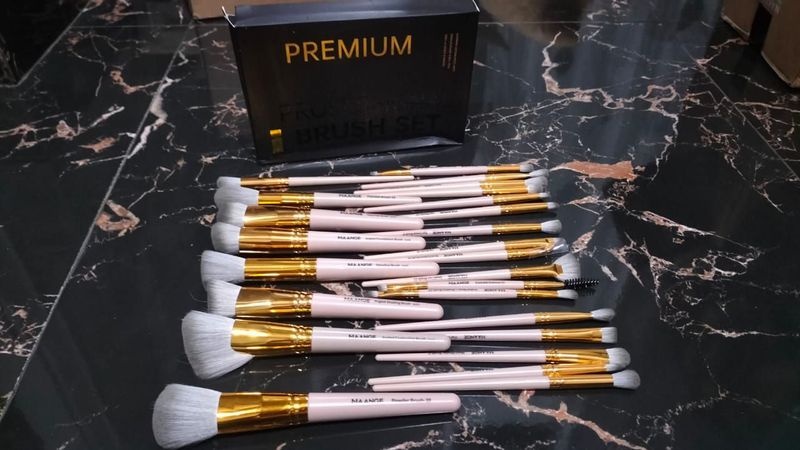 Set Brush (Kuas Lengkap)