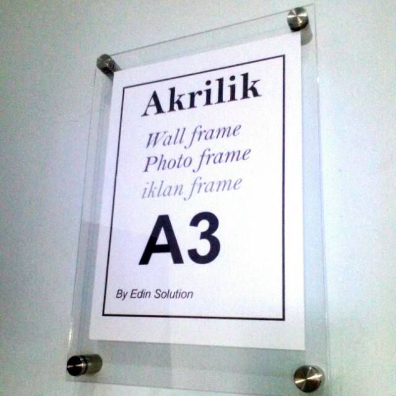 akrilik signboard poster