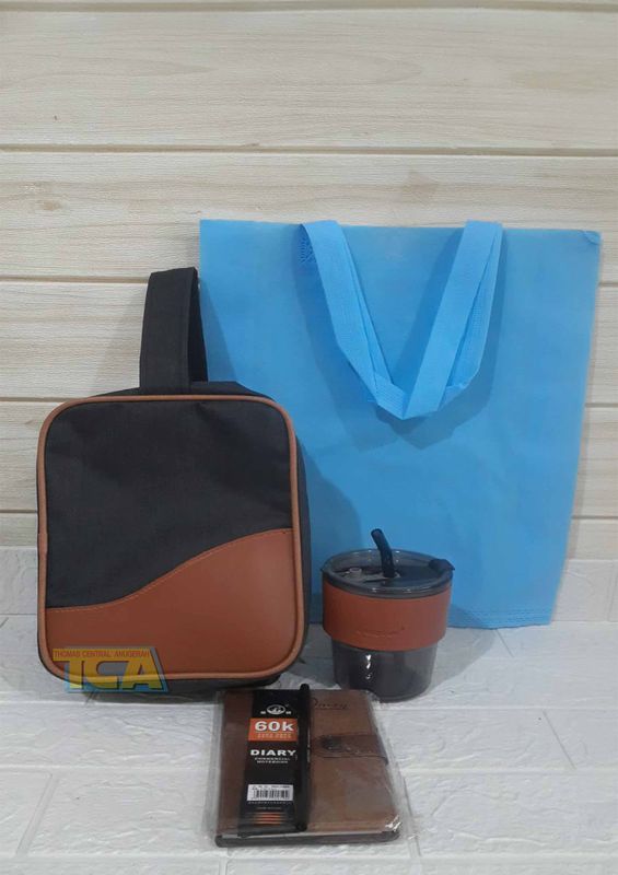 Paket Seminar KIT (Tas Tenteng Sponbon + Sablon, Pouch, Gelas Kaca ...