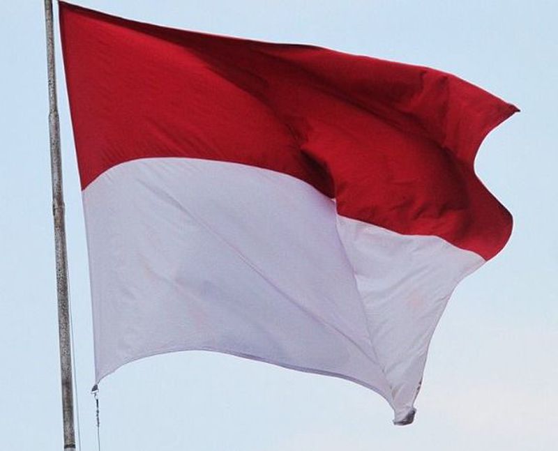 bendera merah putih ukuran 381 m x 1m