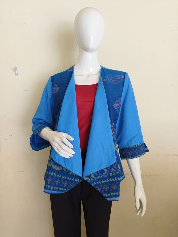 OutStar Blazer Gamila Endek Bali Blazer Wanita Pendek Tanpa Kerah Etnik ...