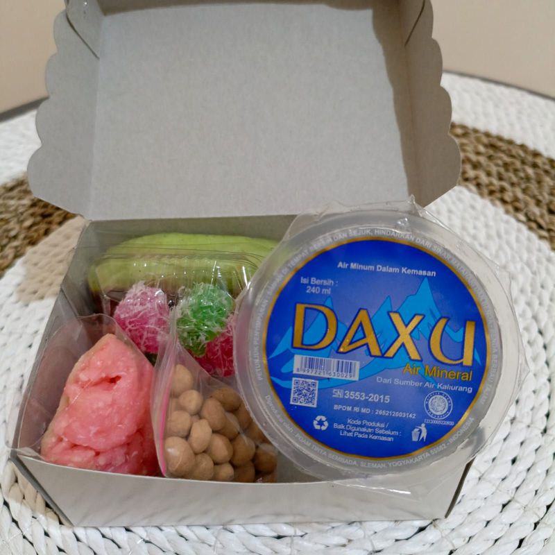 Paket Snack Produk Lokal Mantap by Forkom Turi