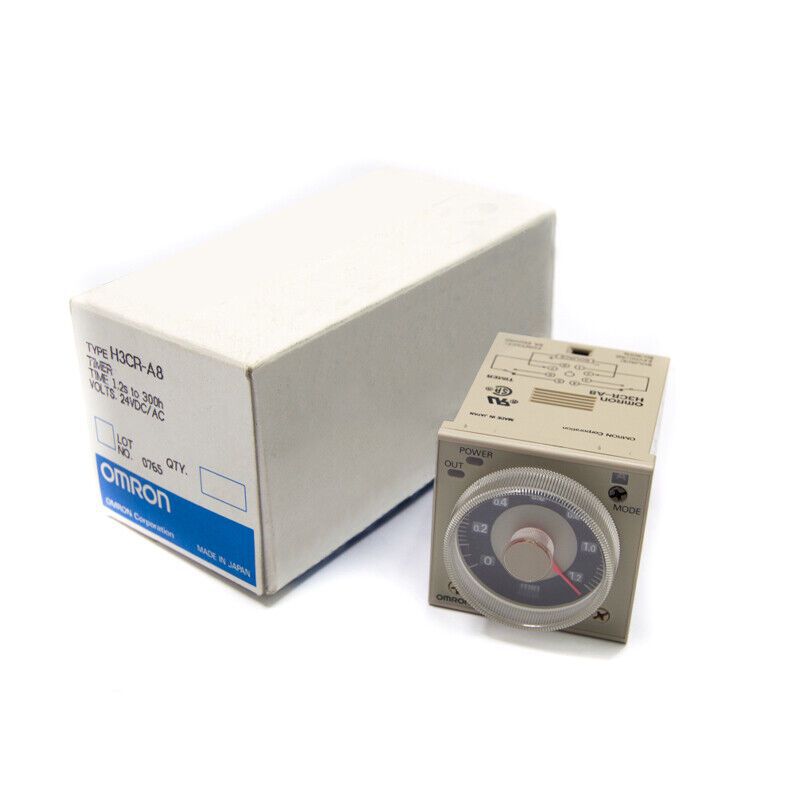 OMRON TIMER RELAY H3CRA-8