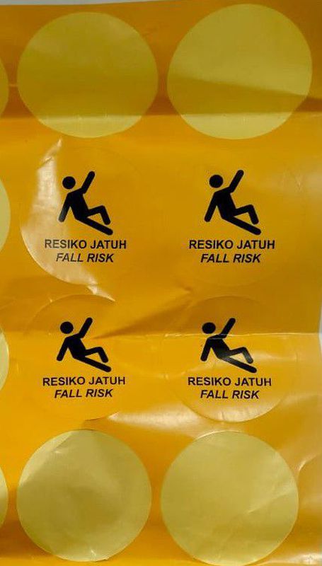 STIKER RESIKO JATUH