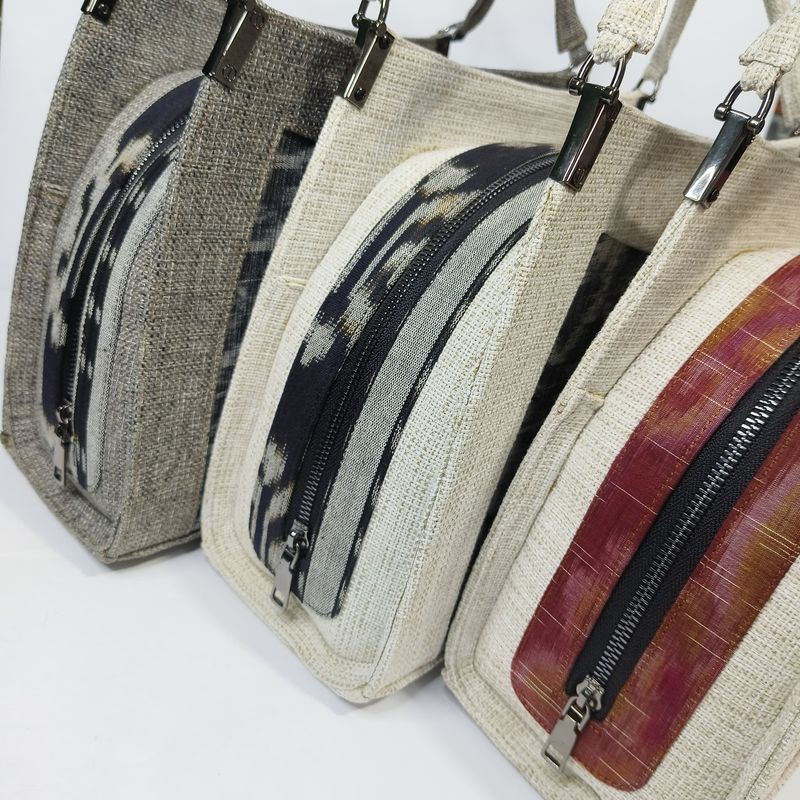 UwaisGen Eliza Bag Tas Wanita Tenun Endek Etnik Bali Handmade - Blangket 1