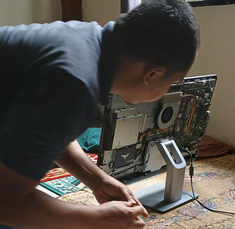 Pemeliharaan Komputer dan Leptop