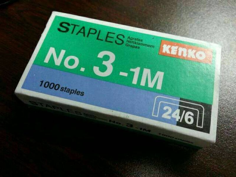 isi staples no 3 satu dus isi 20 kotak kecil untuk stapler HD50