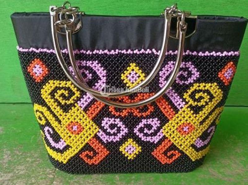 Tas Manik Khas Kalimantan Barat