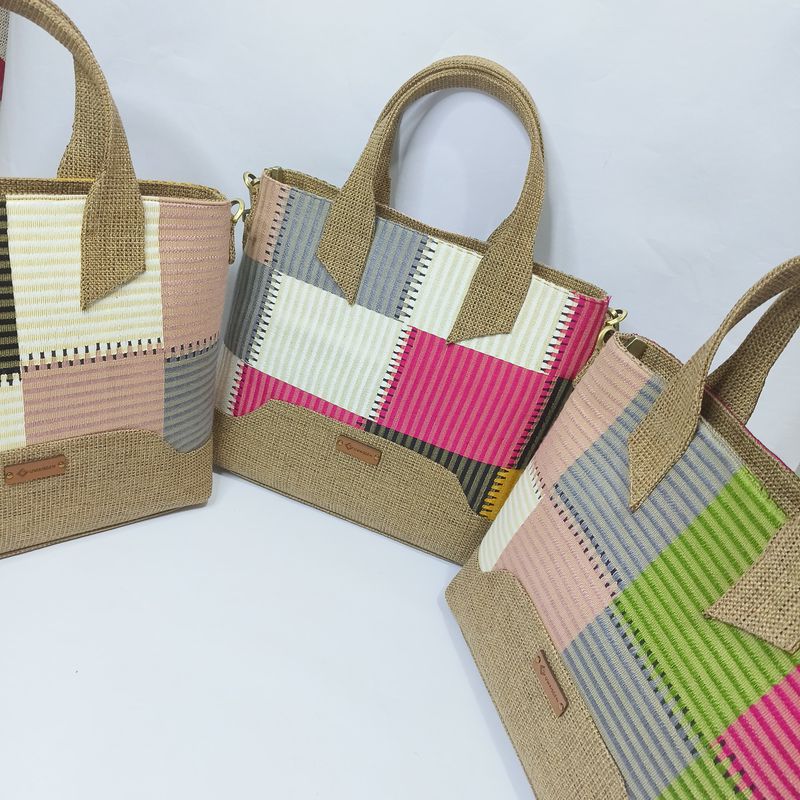 UwaisGen Tas Hafsha Bag Wanita Tenun Rangrang Etnik Bali Handmade ...