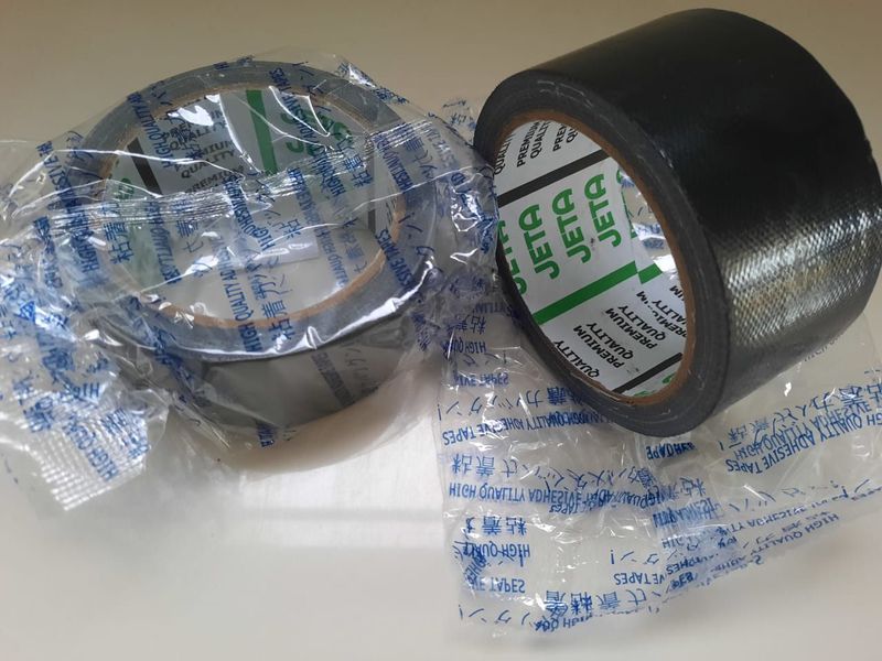 LATBAN/ TAPE HITAM 48 mm