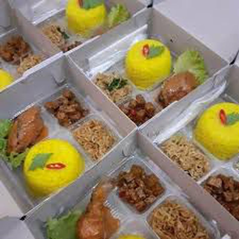 NASI KUNING