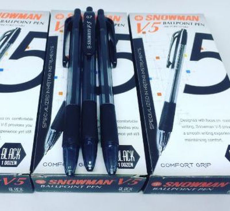 Ballpoint Warna Hitam