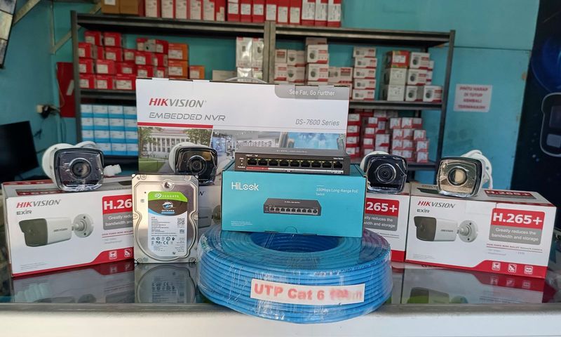 Paket CCTV Hikvision 4MP 3 Kamera 1 NVR 8 Channel Monitor 24 inch