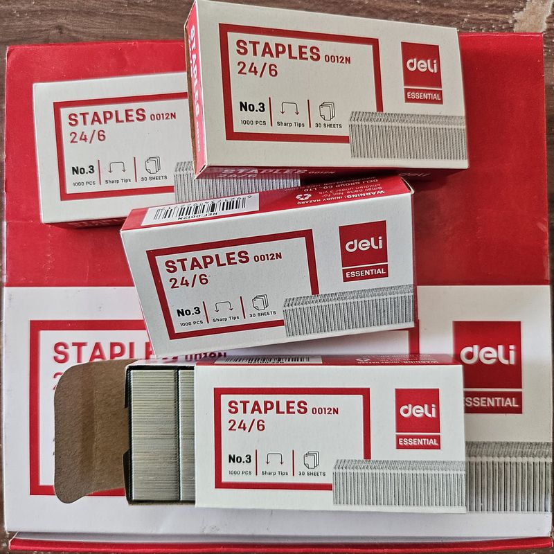 Staples Peluru Hacter Deli No.24/6